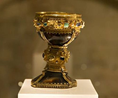 Historians Claim To Have Discovered The Holy Grail - Weird But True News